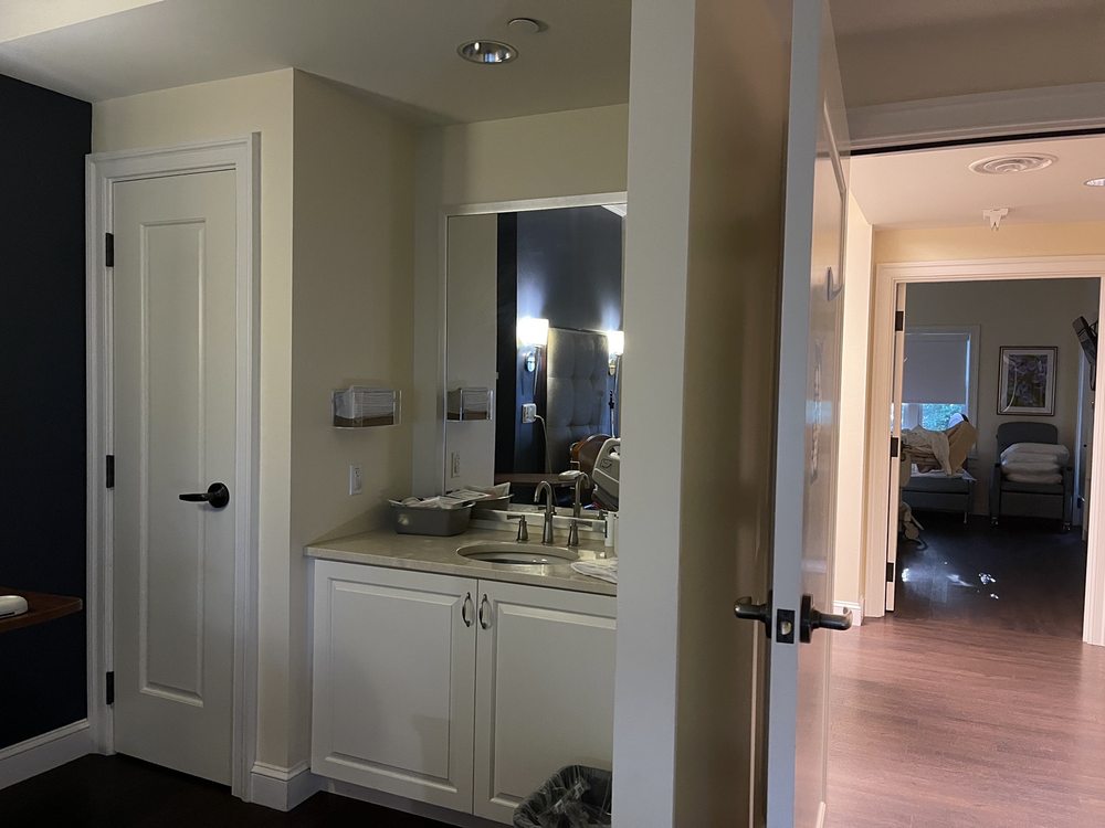 BON SECOURS COMMUNITY HOSPICE HOUSE - Updated July 2025 - 17 Photos ...