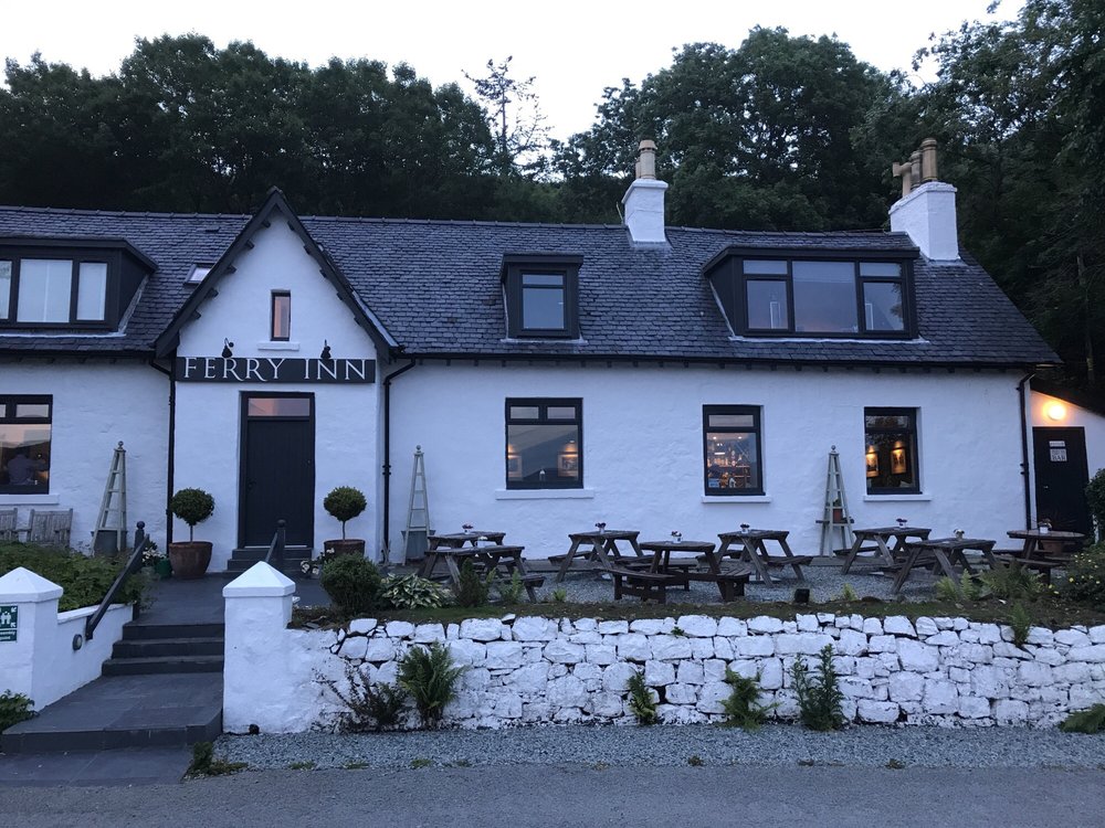 THE FERRY INN - Updated October 2025 - Uig, Portree, Highland, United ...
