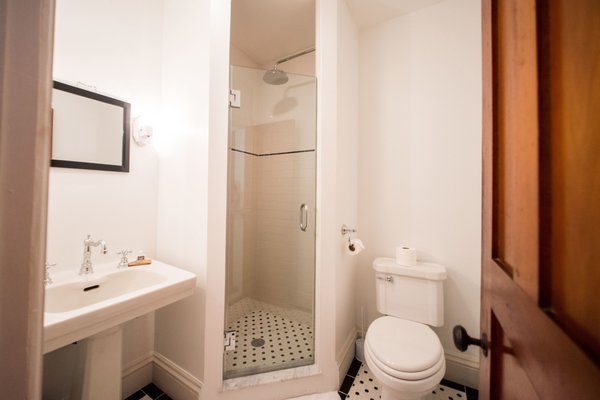 THE INN AT FIVE POINTS - 26 Photos - 102 Lincoln Ave, Saratoga Springs ...