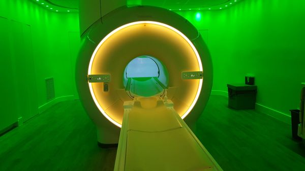 UNIQUE IMAGING AVENTURA - Updated October 2025 - 10 Photos & 37 Reviews ...