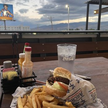 ARCHIE’S GIANT HAMBURGERS & BREAKFAST - 609 Photos & 704 Reviews - 2195 ...