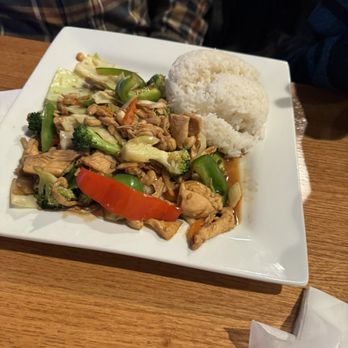 THE LOTUS MAPLE GROVE - Updated November 2024 - 466 Photos & 256 ...