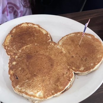 AMERICAN HOST RESTAURANT - Updated December 2025 - 388 Photos & 466 ...