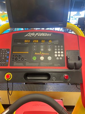 RETRO FITNESS - Updated September 2025 - 61 Photos & 47 Reviews - 131 W ...