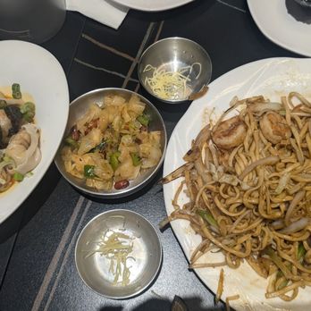 DIN DING DUMPLING - Updated November 2024 - 333 Photos & 97 Reviews ...