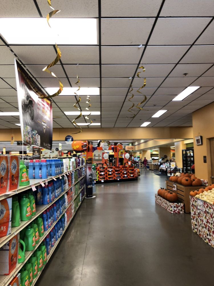 LACKLAND AFB COMMISSARY - Updated December 2025 - 15 Photos & 21 ...