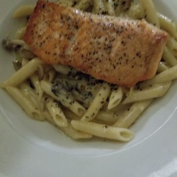 MARKER 92 WATERFRONT BAR & BISTRO - 102 Photos & 132 Reviews - 5951 ...