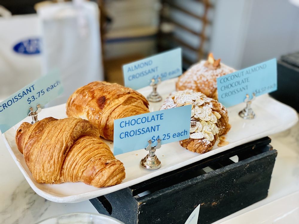 DOZEN BAKERY - Updated December 2024 - 381 Photos & 279 Reviews - 516 ...