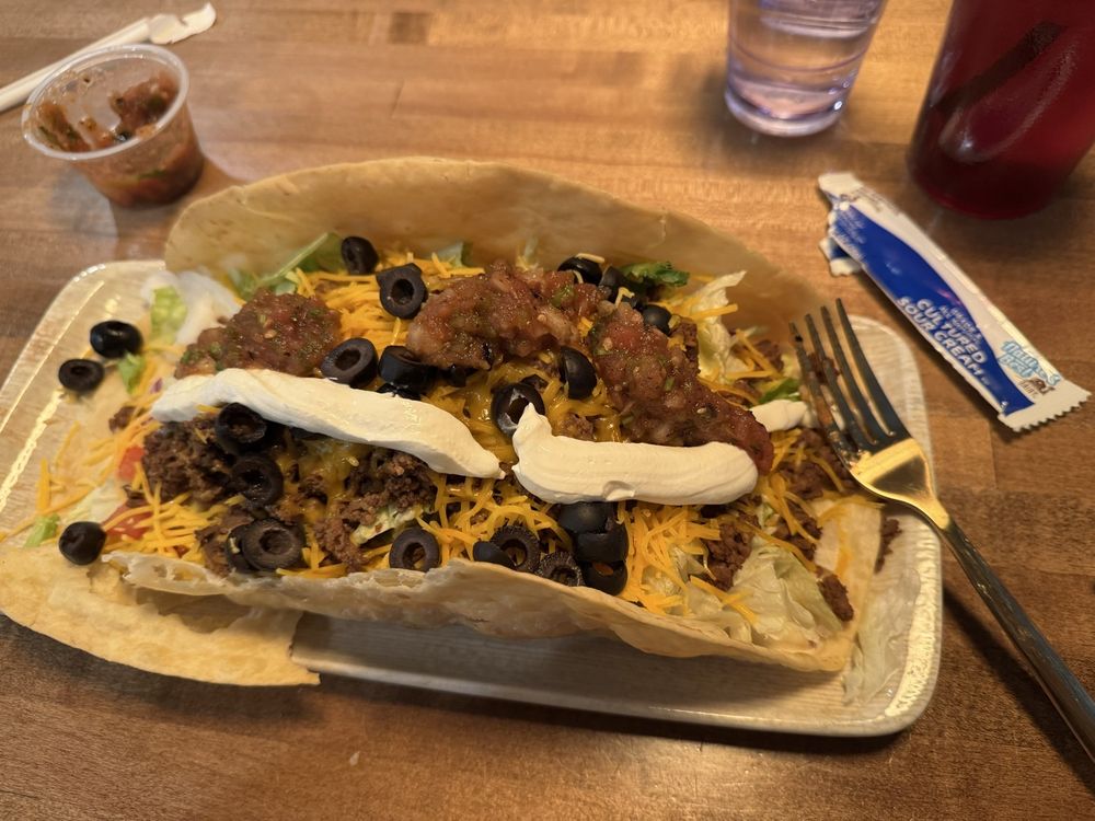 GOLDEN SPOON CAFE - Updated October 2025 - 1300 Memorial Dr, Watertown ...