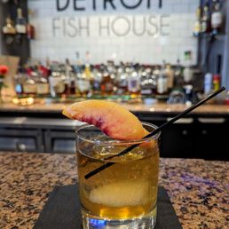 DETROIT FISH HOUSE - Updated December 2025 - 246 Photos & 234 Reviews ...