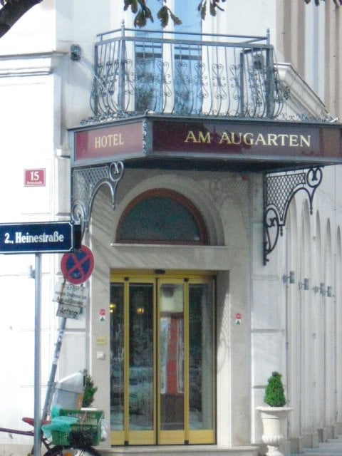 CAFE-RESTAURANT AM AUGARTEN - Updated January 2025 - Heinestr. 15, Wien ...