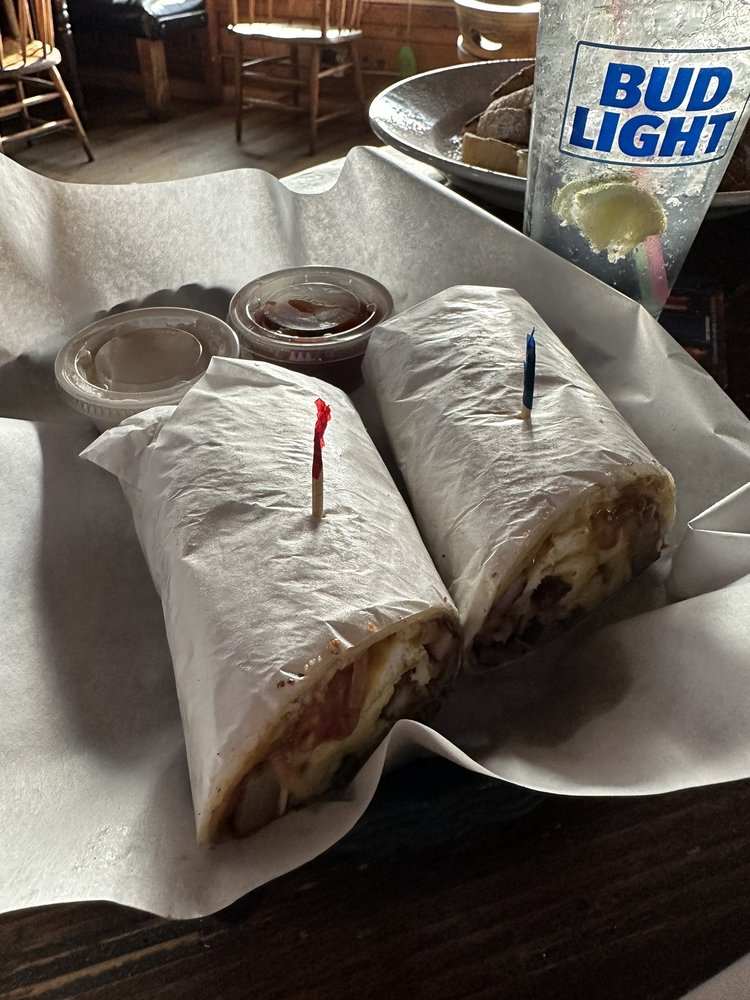 THE OUTPOST SALOON - 5720 Vale Rd, Cashmere, Washington - Sports Bars ...