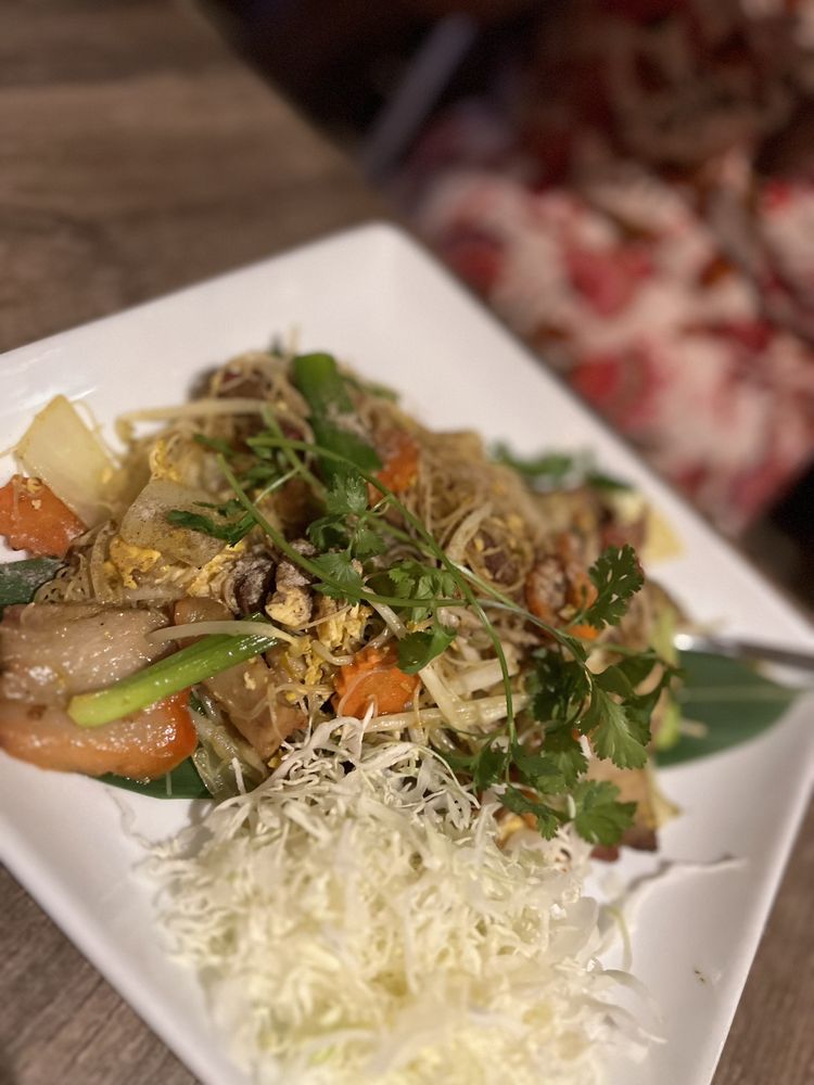 BITES ASIAN KITCHEN + BAR - Updated August 2024 - 1686 Photos & 813 ...