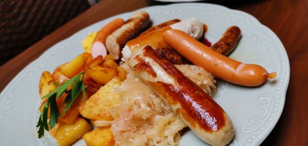 IMMER SATT - 215 Photos & 101 Reviews - Robert-Mayer-Str. 41, Frankfurt ...