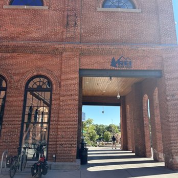 REI - Updated October 2025 - 515 Photos & 529 Reviews - 1416 Platte St ...