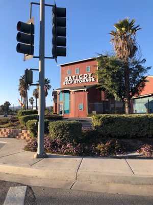 SATICOY SELF STORAGE - Updated October 2025 - 1566 Los Angeles Ave ...