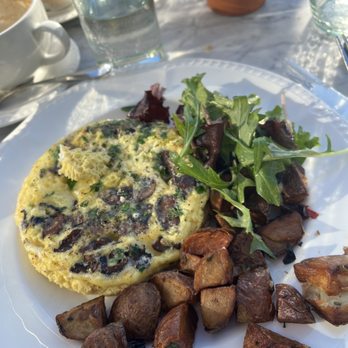 TERRAIN CAFE - DEVON - 519 Photos & 232 Reviews - 138 W Lancaster Ave ...