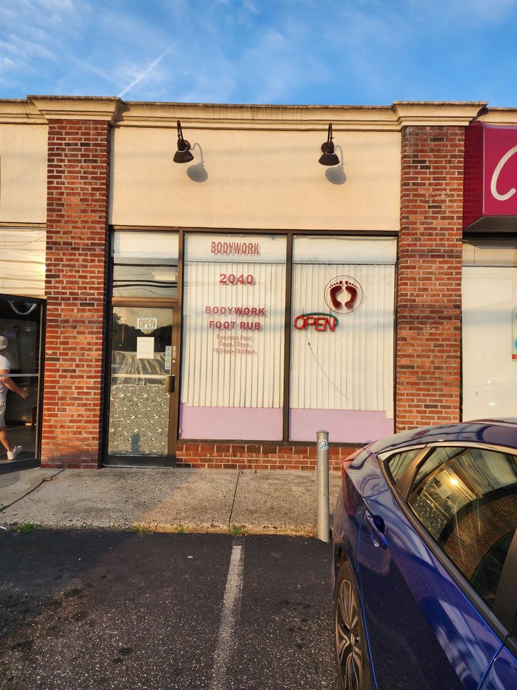 DEEP OCEAN FOOT SPA - Updated July 2025 - 16 Photos - 2040 New York Ave ...