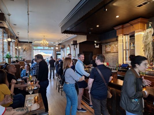 FRIENDS OF FRIENDS - Updated December 2025 - 31 Photos & 18 Reviews ...