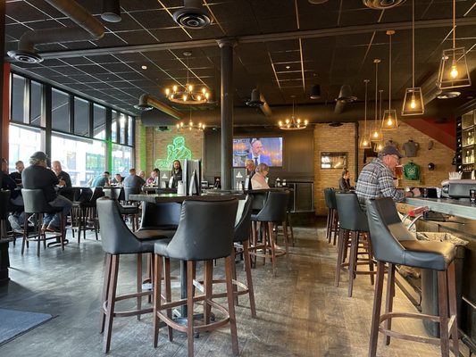 BLARNEY STONE PUB - HOTEL DONALDSON - Updated January 2025 - 63 Photos ...