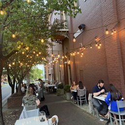 COMMERCE KITCHEN - Updated December 2025 - 382 Photos & 396 Reviews ...