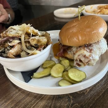 712 EAT + DRINK - Updated August 2024 - 287 Photos & 192 Reviews - 1851 ...