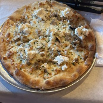 MIDTOWN PIZZA KITCHEN - Updated January 2026 - 76 Photos & 110 Reviews ...