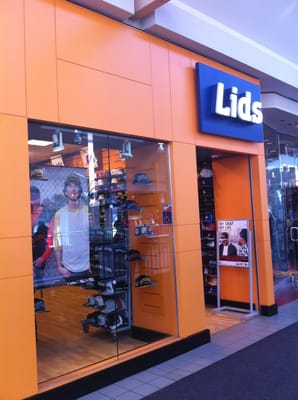 LIDS - Updated October 2025 - 10 Reviews - 2150 Galleria, Riverside ...