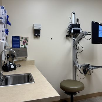 FACEY URGENT CARE - MISSION HILLS - Updated April 2026 - 26 Reviews ...