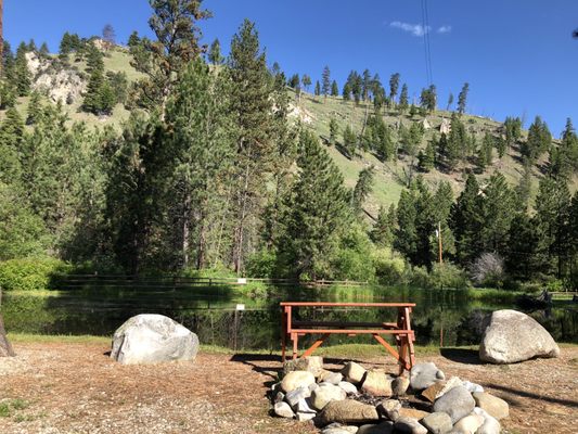 CAMP SULA - Updated June 2024 - 16 Photos & 13 Reviews - 7060 US Hwy 93 ...