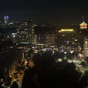 MOONLIGHT - Updated January 2026 - 129 Photos & 40 Reviews - 800 Rankin ...