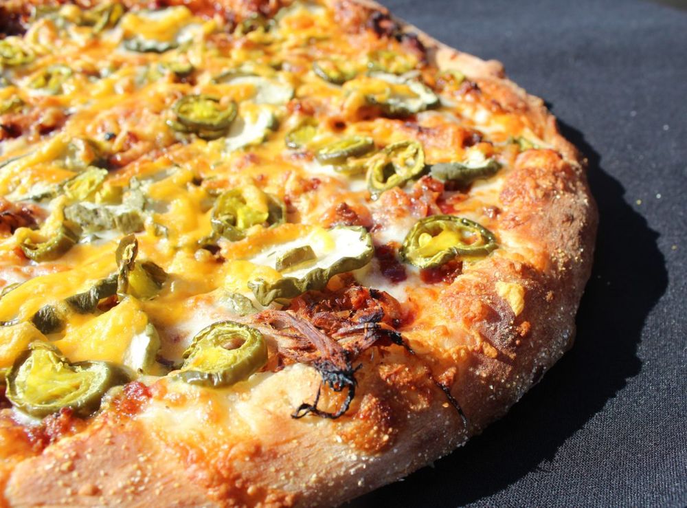 CALIENTE PIZZA & DRAFTHOUSE - Updated March 2025 - 494 Photos & 464 ...