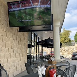 BULLWINKLES AT THE GALLERIA - Updated July 2025 - 77 Photos & 68 ...