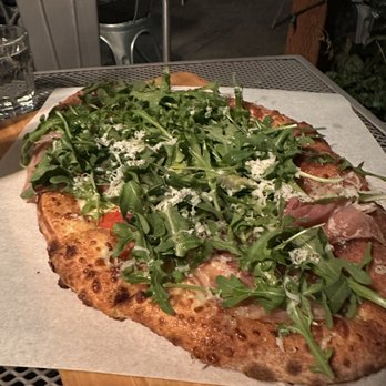 FIVE RESTAURANT BISTRO - Updated June 2024 - 362 Photos & 501 Reviews ...