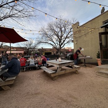 PECAN LODGE - Updated April 2025 - 7028 Photos & 6848 Reviews - 2702 ...