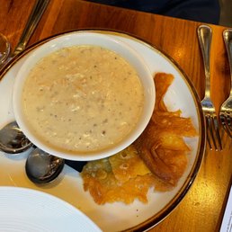 FIN POINT OYSTER BAR & GRILL - Updated July 2025 - 815 Photos & 595 ...