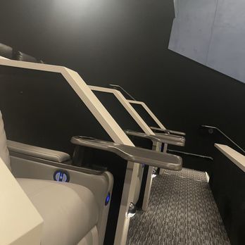 PARAGON THEATERS FOUNDERS ROW - Updated January 2026 - 58 Photos & 32 ...