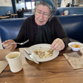 REY MIMOSA BREAKFAST AND LUNCH - Updated August 2024 - 119 Photos & 111 ...