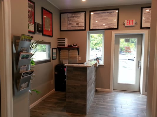 J & E AUTO BODY - Updated December 2025 - 25 Reviews - 13 N Main St ...