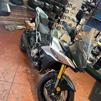 SF MOTO - Updated December 2025 - 90 Photos & 442 Reviews - 275 8th St ...