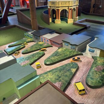 SUBPAR MINIATURE GOLF - Updated December 2025 - 454 Photos & 253 ...