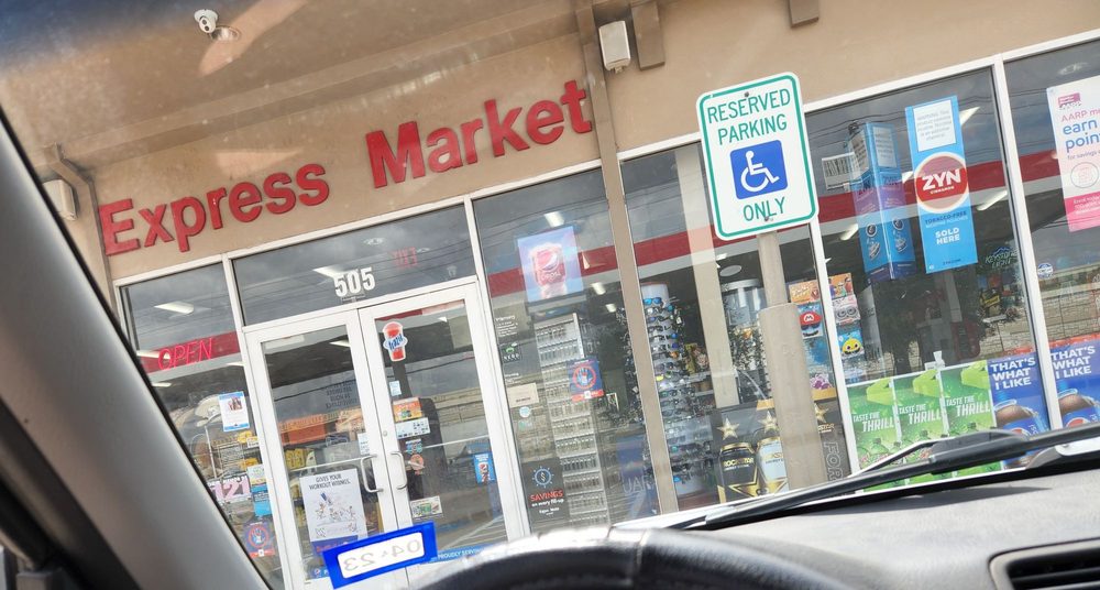 EXXON EXPRESS MART - 505 N Harvey Mitchell Pkwy, Bryan, Texas ...