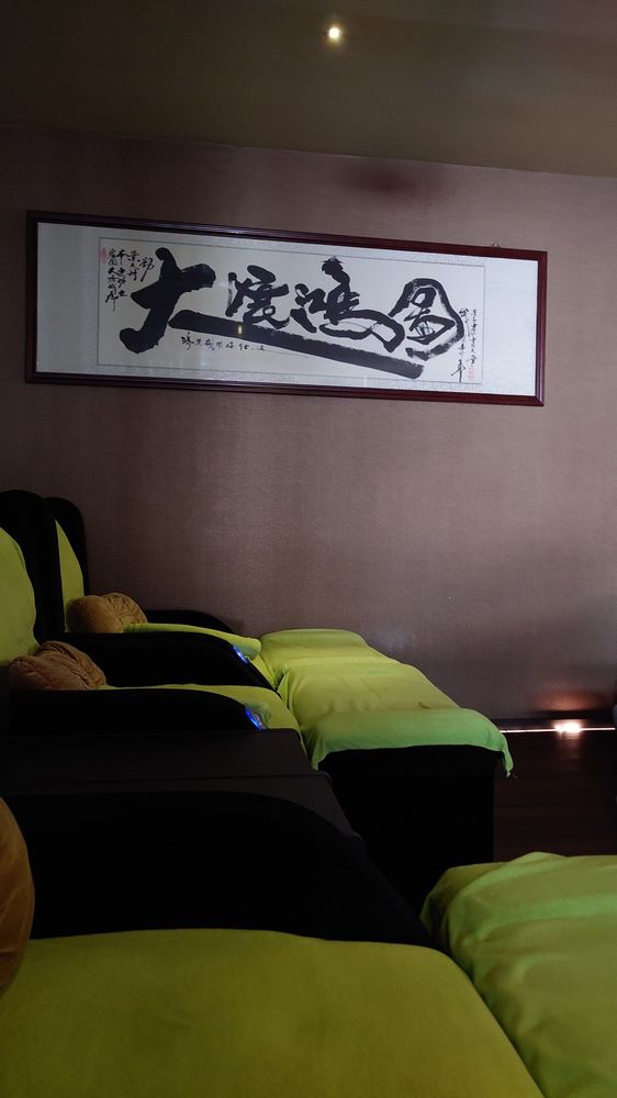 GREEN APPLE FOOT SPA - Updated July 2025 - 765 North Bridge Road ...