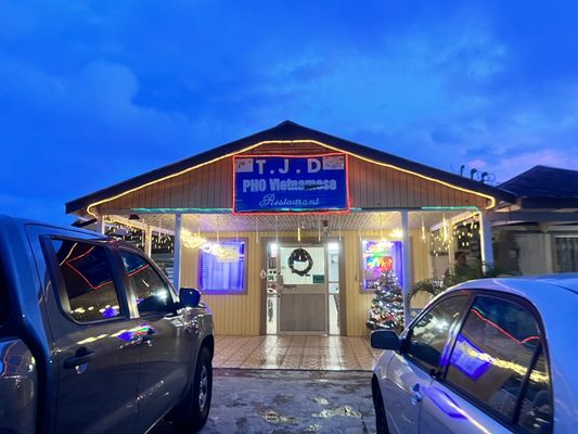 T J D PHO VIETNAMESE - Updated February 2025 - 51 Photos - Rte 001 ...