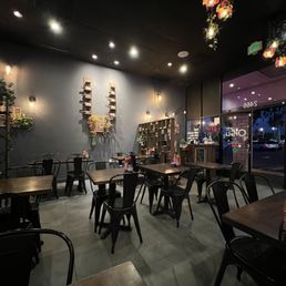 OMELI KITCHEN - Updated June 2025 - 2260 Photos & 991 Reviews - 2466 E ...