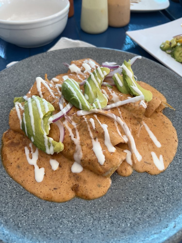 TUNA AZUL - 330 Photos & 220 Reviews - Calle Francisca Rodriguez 155 ...