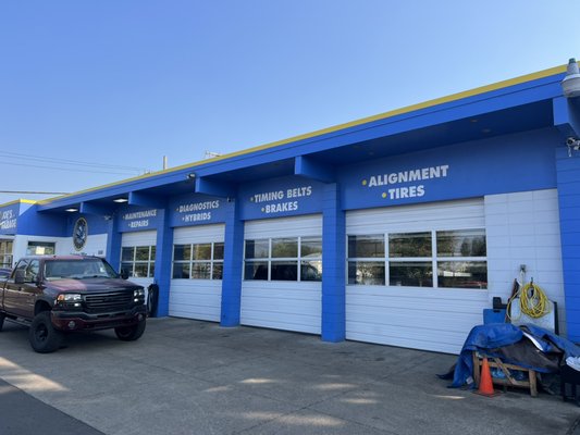 JOE’S GARAGE - Updated October 2025 - 31 Photos & 124 Reviews - 888 W ...