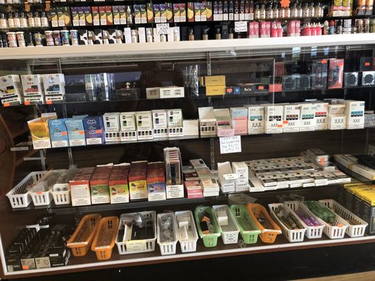 SMOKES 4 LESS - Updated May 2025 - 12 Photos - 8029 W 3500th S, Magna ...