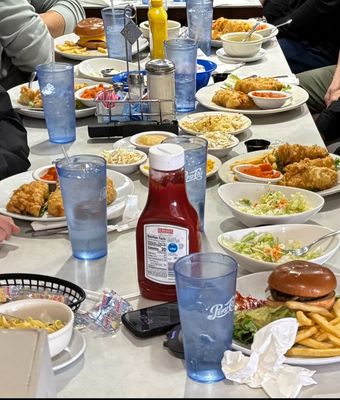 DIAMOND’S FAMILY RESTAURANT - Updated December 2025 - 134 Photos & 106 ...