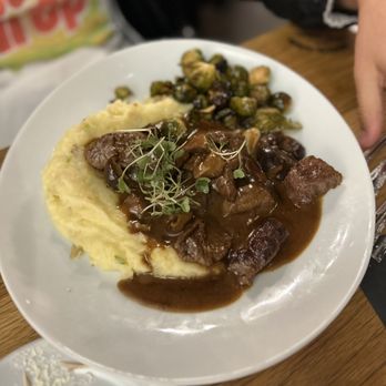 PRIMROSE TABLE - 136 Photos & 128 Reviews - 1650 Memorial Blvd ...